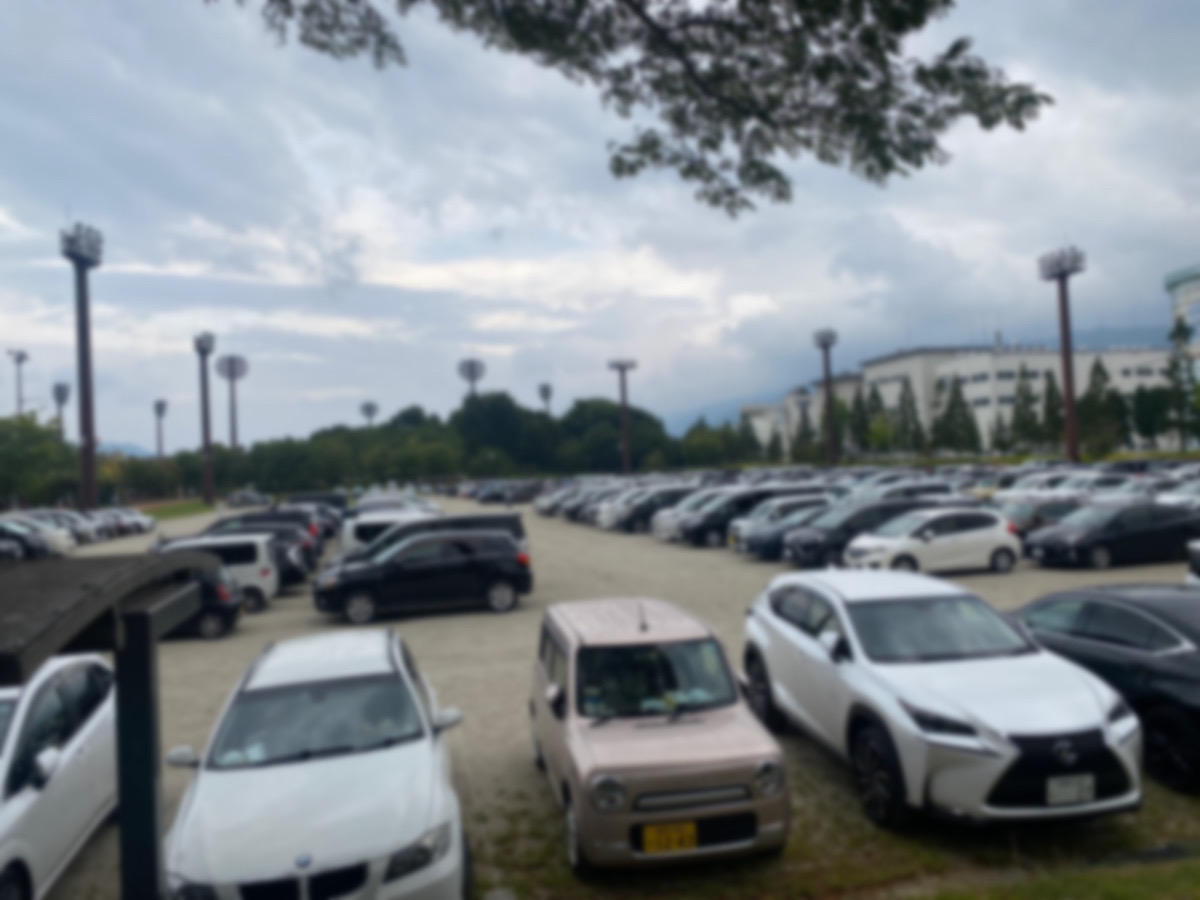 深夜の駐車場待ちがまさかのゼロに。第75回諏訪湖祭湖上花火大会、予約制駐車場運営の裏側をレポート！|akipedia