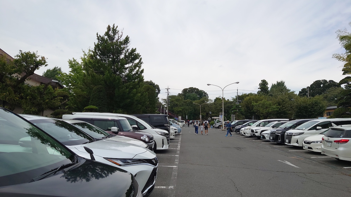 深夜の駐車場待ちがまさかのゼロに。第75回諏訪湖祭湖上花火大会、予約制駐車場運営の裏側をレポート！|akipedia